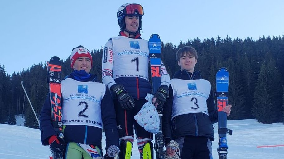Robin en tête de la Arnold Lunn World Cup – SKI-CLUB Barr